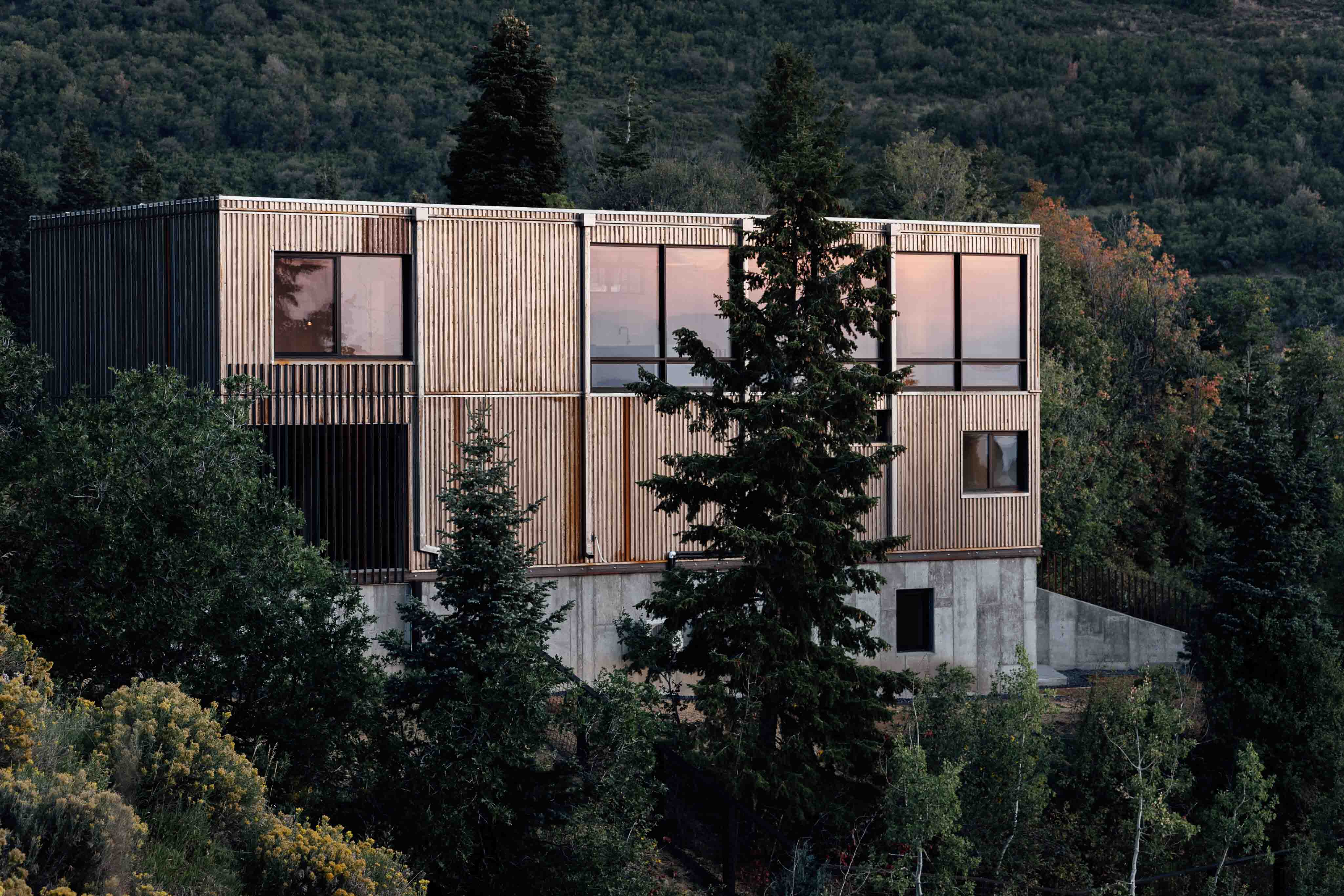 20016 | Park City+Utah by Glo Fenestration